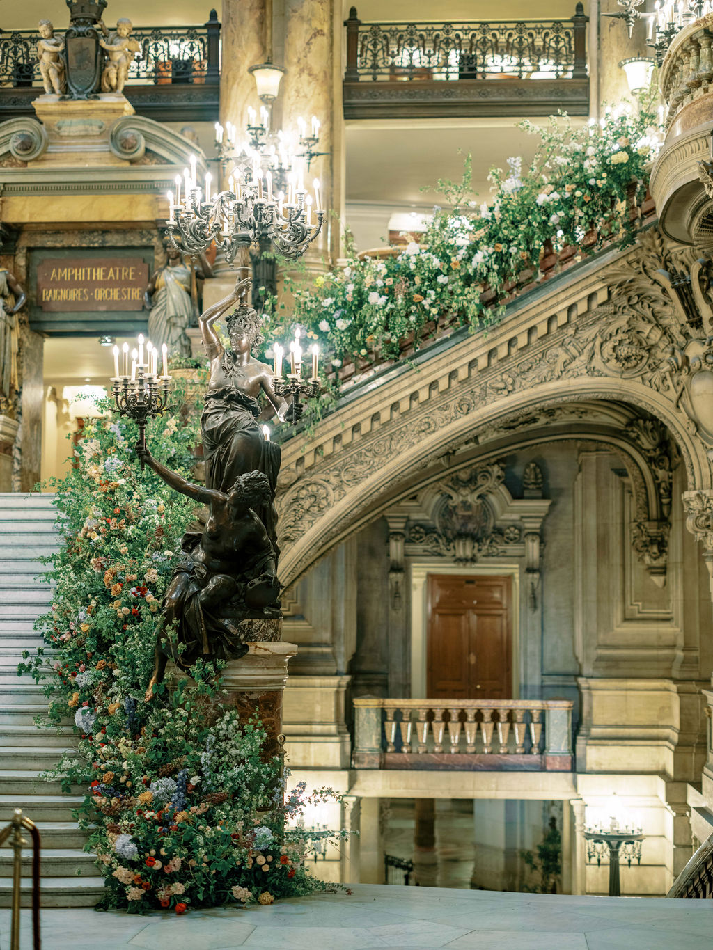 Anniversary event at Opera Garnier | floraison-paris.com